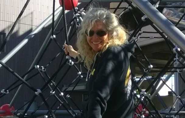 Artist Snapshot: Lisa Garvey